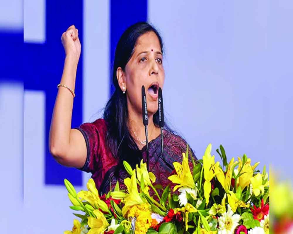 The rise of Sunita Kejriwal - The Sikh Times