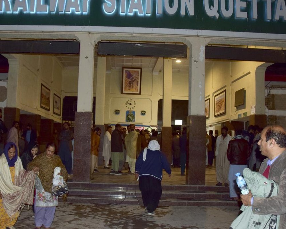 Pakistan train attack: 27 terrorists killed, 155 passengers rescued ...